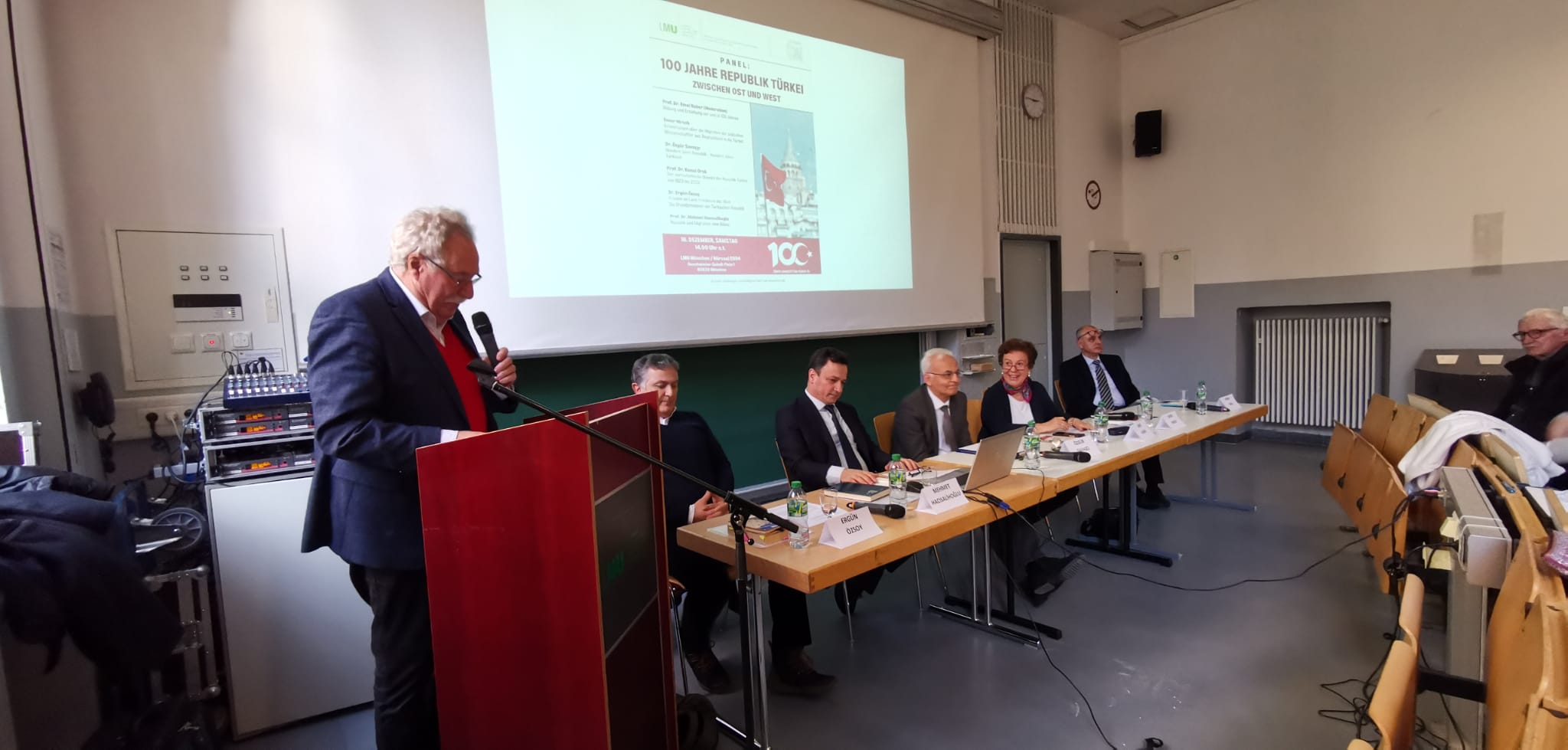 LMU’da panel: Doğu ve Batı arasında Türkiye Cumhuriyeti’nin 100 yılı ...